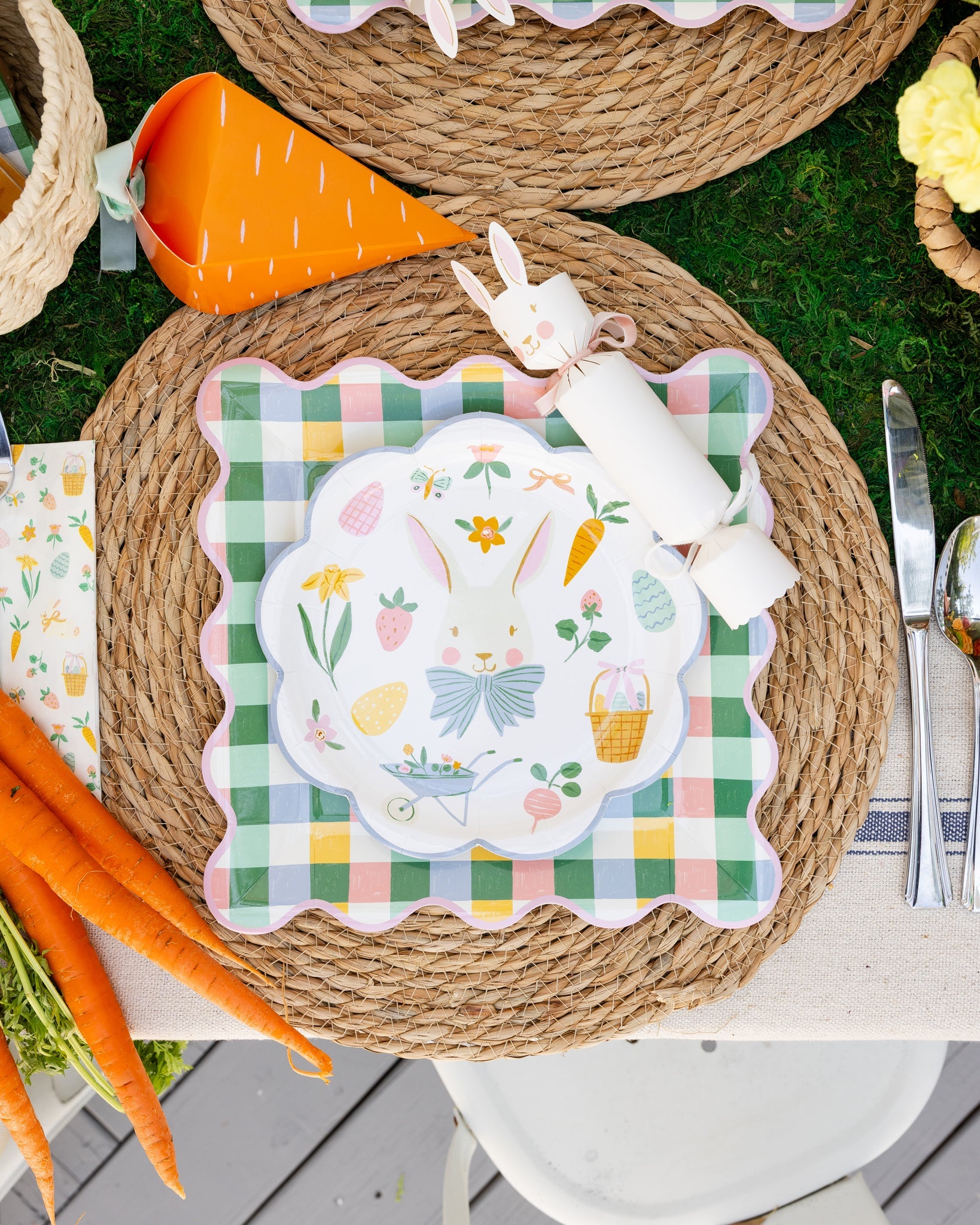 Sustainable Party Supplies for Low-Waste Parties.